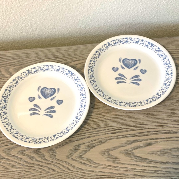 Corelle | Kitchen | 2 Blue Hearts Corelle 7 4 Plates | Poshmark